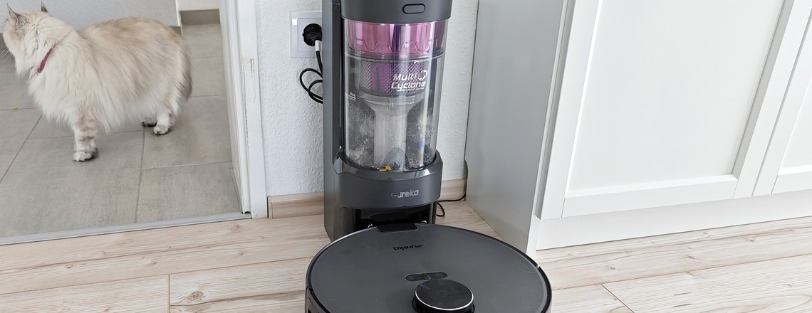 Saugroboter Eureka E10s im Test: Mit beutelloser Absaugstation und Mopp ...