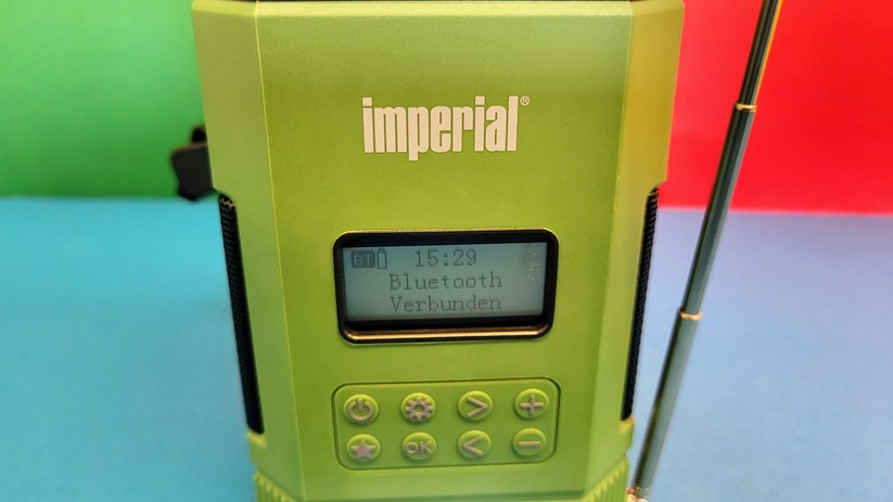 Top 10: Das beste Kurbelradio im Test – mit Solar, DAB+ & Co. | Heise ...