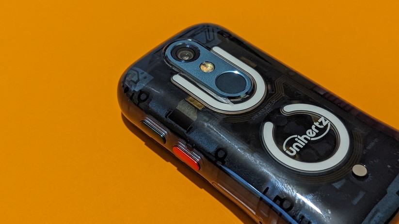 Top 10: Die kleinsten Android-Handys der Welt – manche sind sogar gut ...